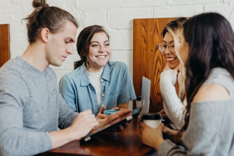 Study & Work In AU | HUB EDU